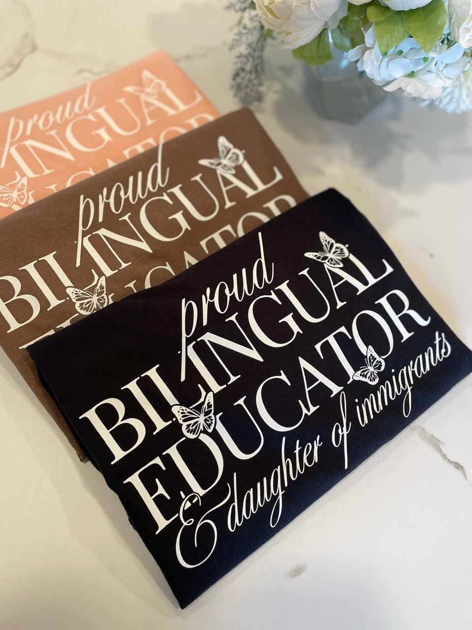 Proud Bilingual Educator Tee – La Maestra Boutique